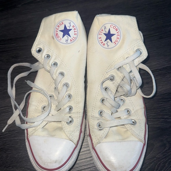 Converse | Shoes | Converse Cream Hightop Sneakers | Poshmark